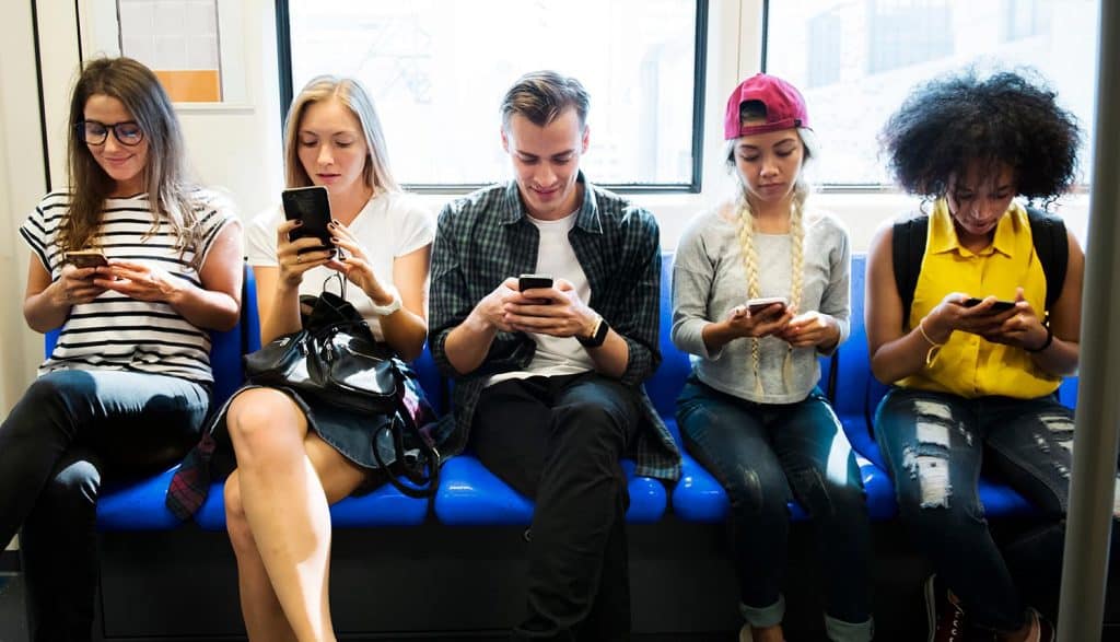 Privacy Dilemmas of (In)Secure Messaging Apps - CPO Magazine