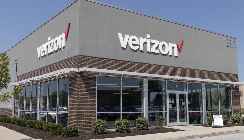 Exposed Credit Card Information Used in SIM Swap Attack on Verizon ...