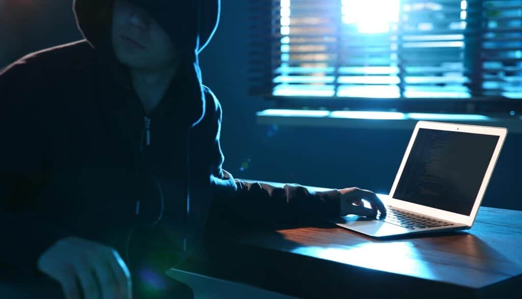 Why Is Managing Identity Threats in 2024 Complicated? - CPO Magazine