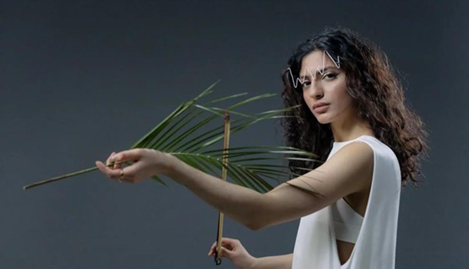 Common Headshot Posing Mistakes (And How to Avoid Them) - CPO Magazine